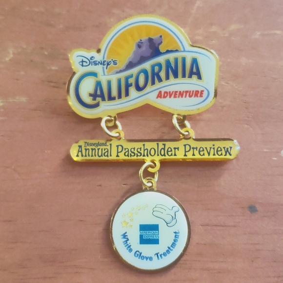 Disney | Jewelry | Disney Dca Annual Passholder California Adventure ...
